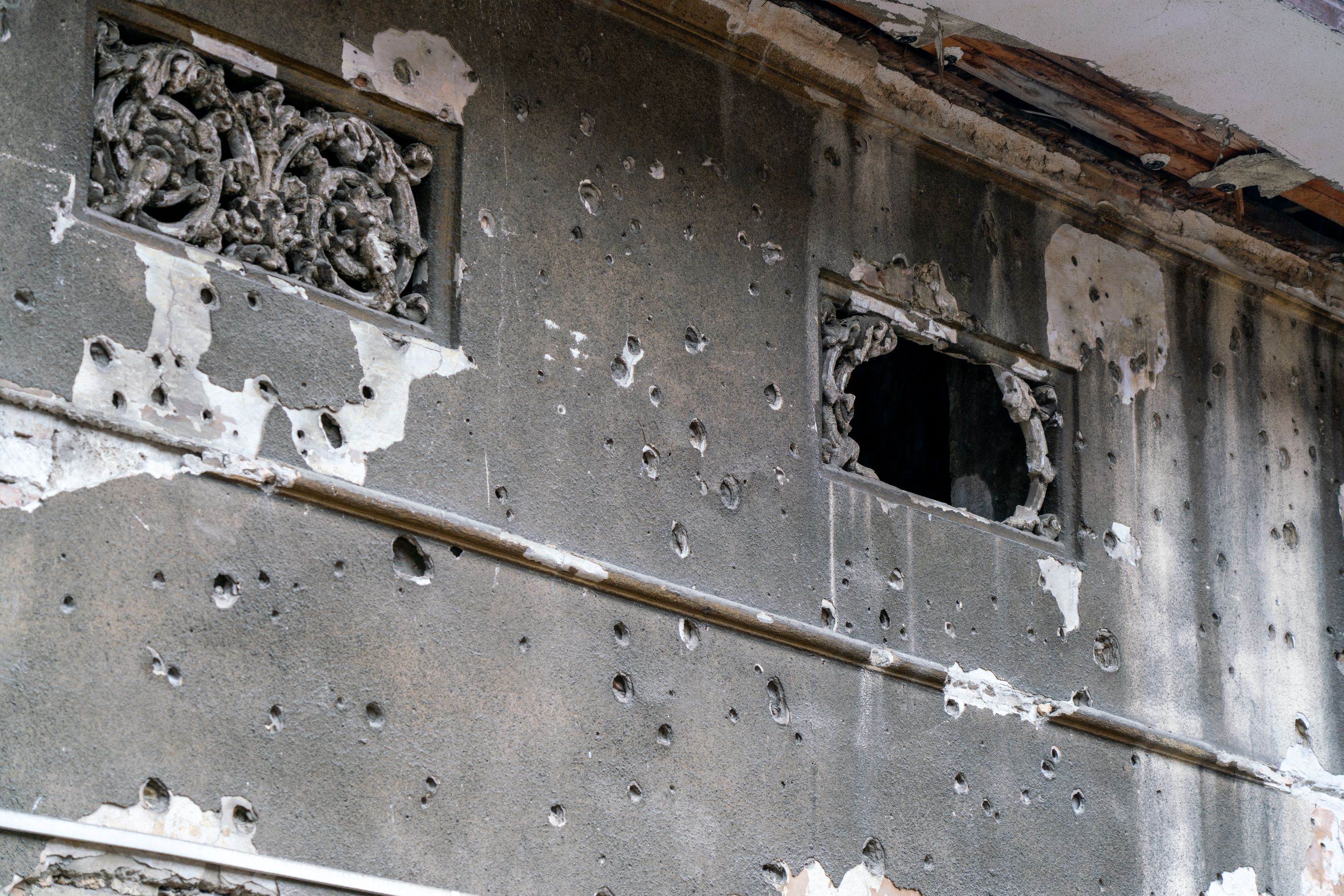 Bullet Holes on the Walls of Budapest – Buildings Tell Tales
