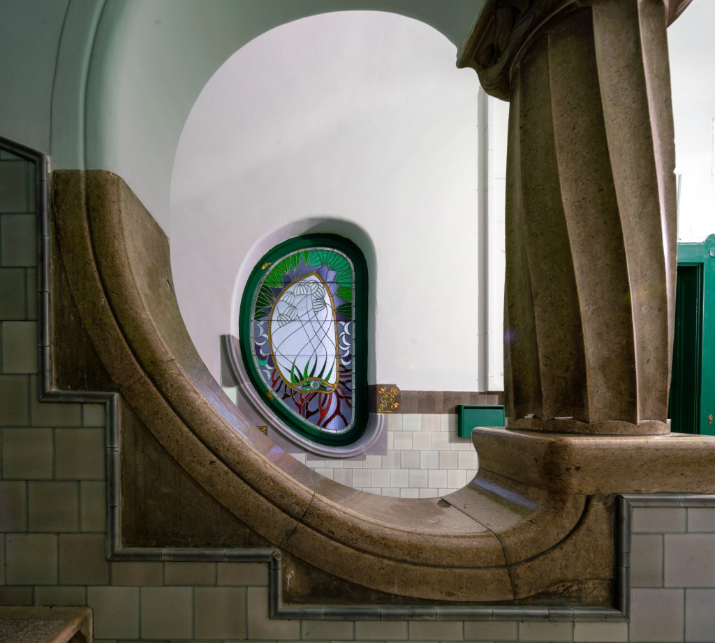 Honvéd utca 3 : Perhaps Budapest’s most Beautiful Art Nouveau House ...